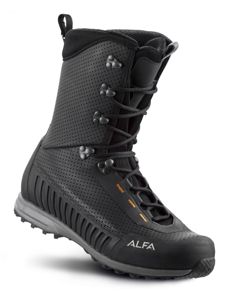 Ultralight Trekking Boot - Scandinavian Outdoor Group